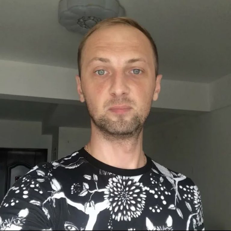 zubarefff : биография стримера, стримы на твиче, телеграмм, фото